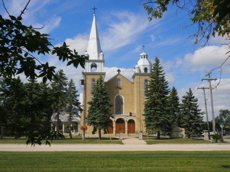 Discovering Ste. Agathe and St. Adolphe – Bonjour Manitoba
